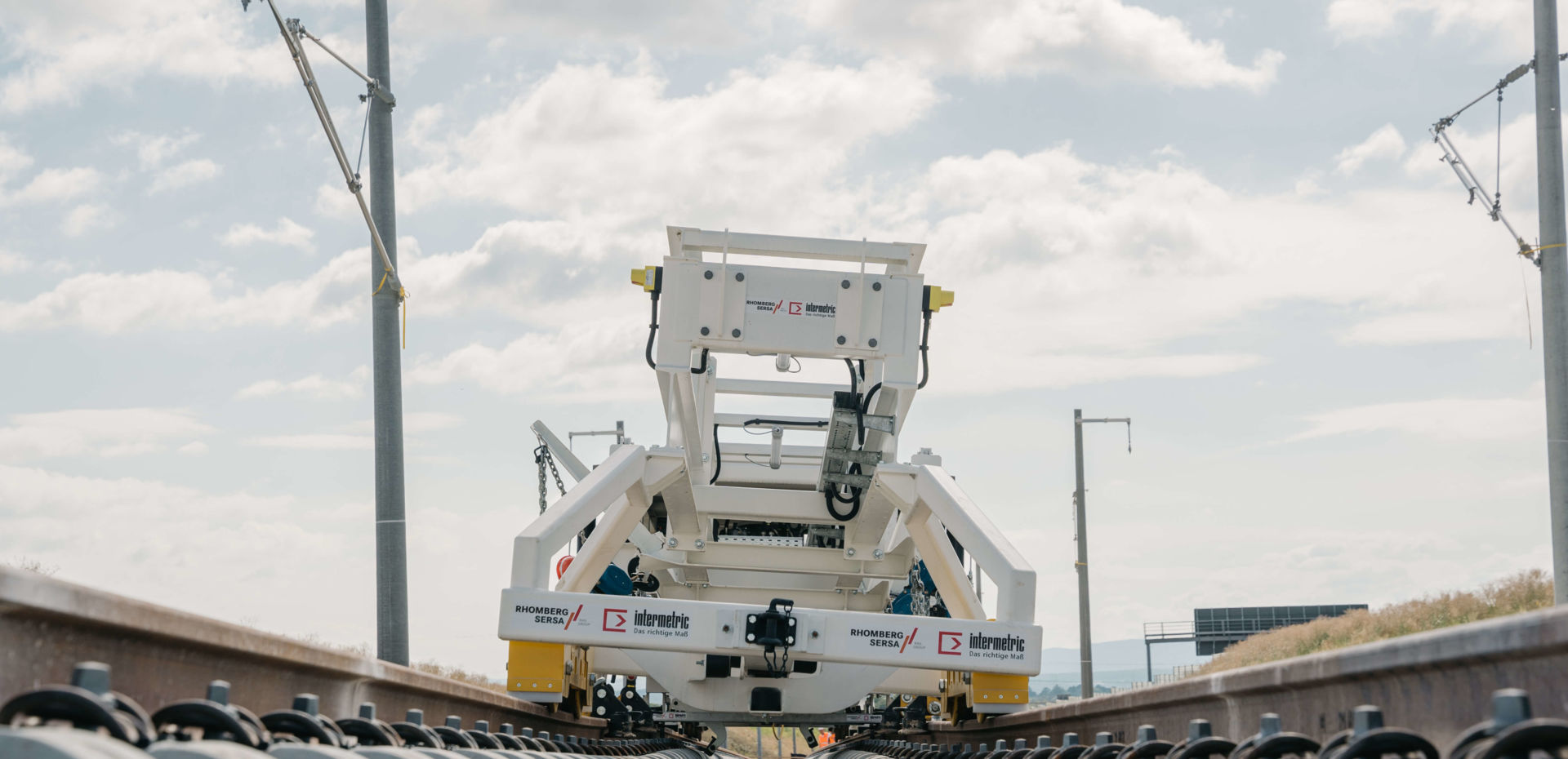 RhoMAT – Semi-automated track alignment system - Rhomberg Sersa Rail ...